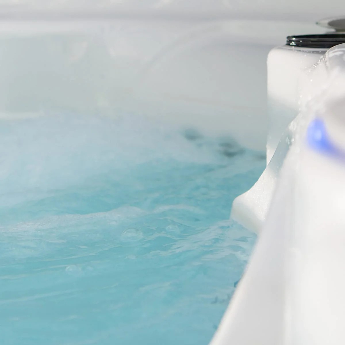 Hot Tub Odor Troubleshooting: How to Remove Odor from Hot Tub Water ...